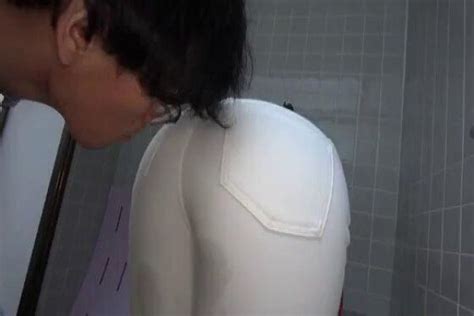 Dvdms 935 家事代行アナルを即クンニ！肛門クンニの虜になったデカ尻人妻が翌日勝手に押しかけてきたので匂い立つヒクヒク尻穴を舐めほじって