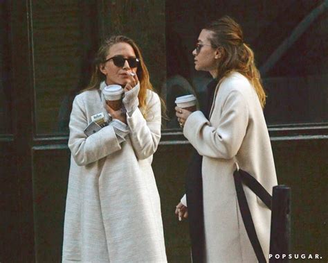 Mary Kate And Ashley Olsen Smoking In Nyc 2015 Pictures Ps Celebrity