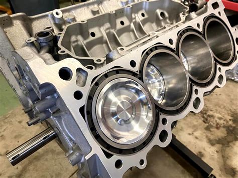 Toyotas 5 7 Liter V8 3ur Fe Engine Specs And Reliability Low Offset