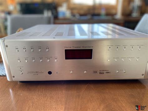 Krell Home Theater Standard 2 Hts 71 Audio Preampprocessor Photo