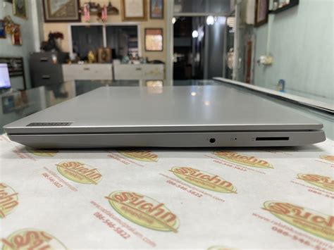 Lenovo Ideapad I U Ram Gb Ssd Gb Hd Grey