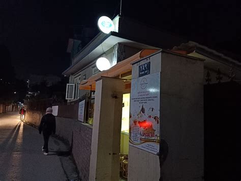 Oppo Reno F Review Stunning Mid Ranger But Ordinary Performance