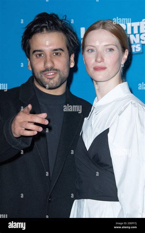 Yohan Manca Et Fleur Geffrier Assistent A La Premiere Du Film La Verite