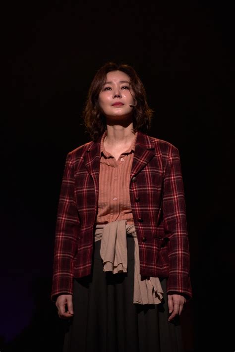 김성령 연극은 고행…로제타 하면서 나를 계속 덜어냈다 종합 뉴스1