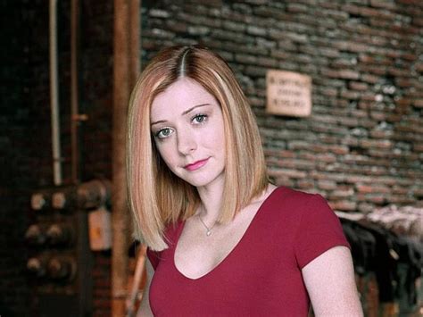 There Are Really People Who Think Willow Isnt “traditionally Pretty