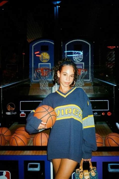 Basketball Jersey On Top Of Hoodie Jersey Outfit Aesthetic 90s