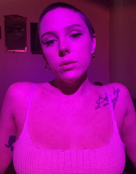 I Need More Naked Photos With My Short Hair I Guess 😏 Rshorthairchicks