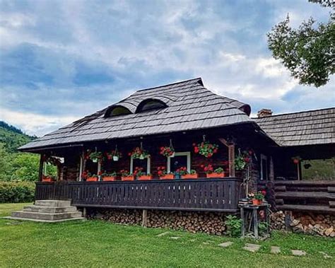 La Bubutu Prices And Inn Reviews Campulung Moldovenesc Romania