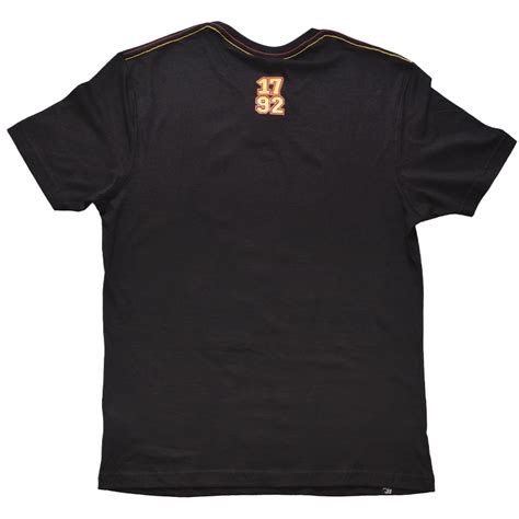 Playera Garrazo Negra Piel De León