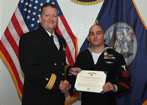 Dvids Images New Jersey Sailor Recognized As Nmtsc Sailor Of The Year Image 4 Of 15