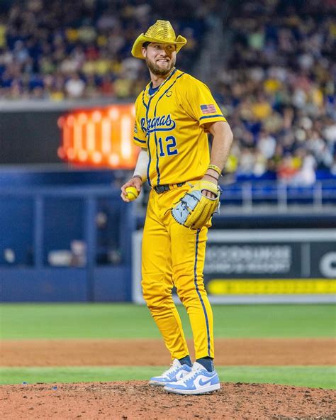 Kyle Luigs Kyle Luigs • Instagram Photos And Videos