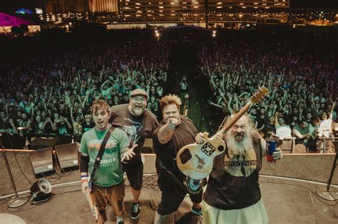 Bowling For Soup A Qanda With Frontman Jaret Reddick Ballinger Publishing