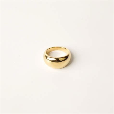 Jual Louisë Gold Dome Ring 18k Gold Plated Stainless Steel
