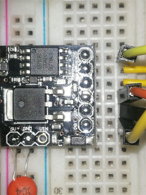 programming attiny85 with arduino ide and an 8mhz external oscillator