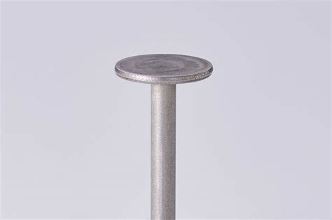 ソリッドリベット 特殊リベット段付きリベット中空リベットソリッドリベット Jis規格品の製造販売と金型製作 株式会社tmt