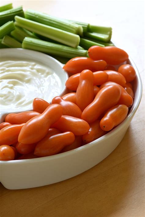 Sun Dipper Tomatoes Are A Sweet Snacking Tomato Horticulture