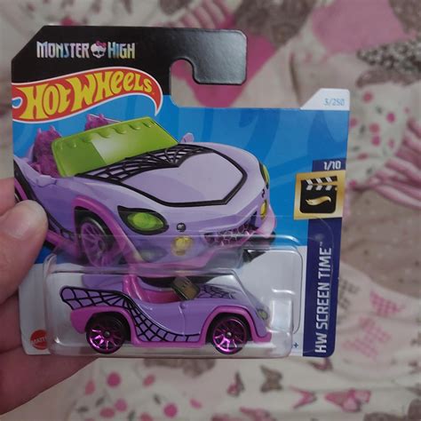 Tempted To Unbox This Cutie R Monsterhigh