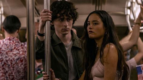 “ciudad En Llamas” Así Es El Thriller De Misterio De Los Creadores De