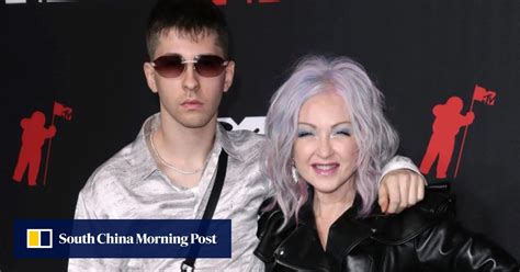Who Is Cyndi Laupers ‘troubled Rapper Son Declyn ‘dex Lauper Who Was Just Arrested He Was