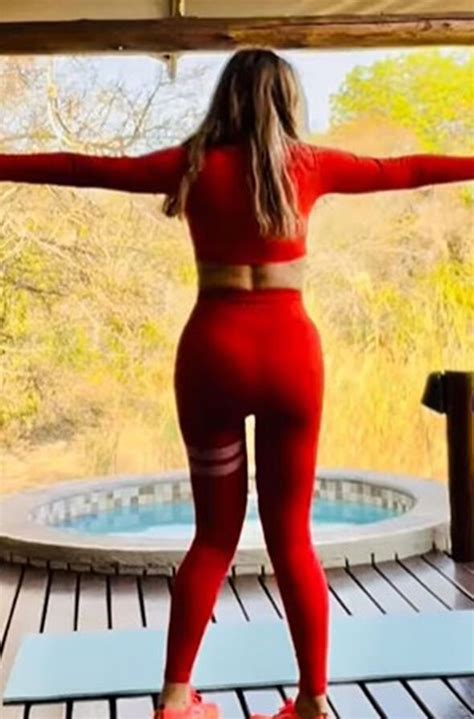 Carol Vorderman Flaunts Age Defying Abs And Peachy Bum As She Shows Off Flexibility Celebrity