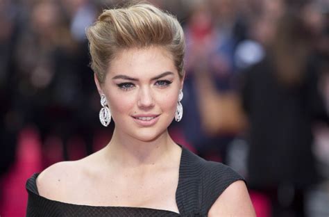 Kate Upton Justin Verlander Engagement Check Out Adorable Photos Of The Cute Couple Ibtimes India