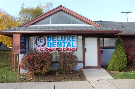 Warren Deluxe Dental