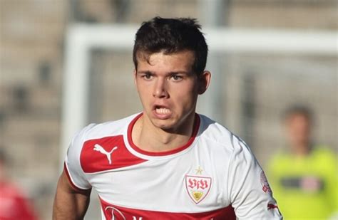 Vfb Stuttgart Dutt Kevin Stöger Kommt Zurück Vfb Stuttgart