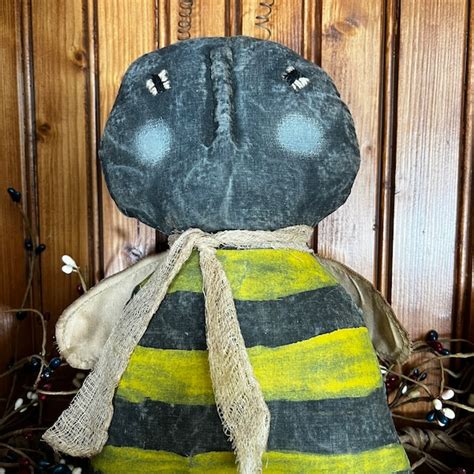 Primitive Bee Etsy