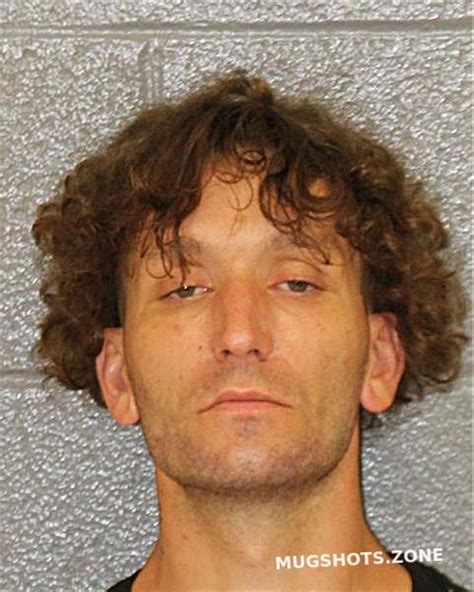 Edwards Casey 07112025 Mecklenburg County Mugshots Zone