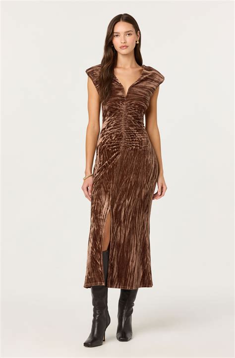 Daisha Crushed Velvet Midi Dress Astr The Label