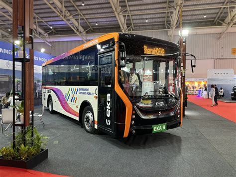 Eka Mobility Secures Rs 3000 Crore Order For Electric Buses
