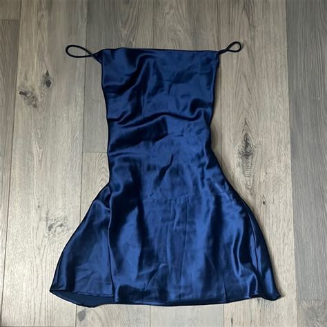 Le Lis Dresses Le Lis Navy Satin Dress Poshmark