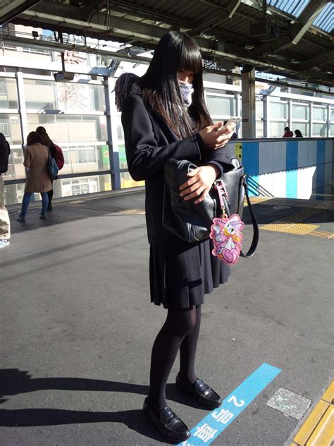 【画像】黒タイツの女子高生好きな人おる？俺は微妙かなｼｺｼｺ Jkちゃんねる女子高生画像サイト