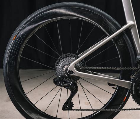 Triple Eee Airstreeem