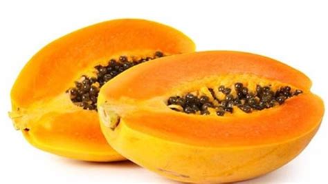 تعرفي علي فوائد البابايا التجميلية للبشرة والشعر