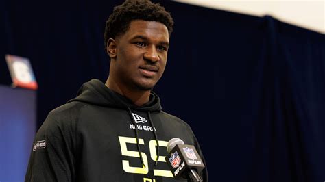 What Did James Pearce Jr Do Explaining Tennessee Stars Legal Troubles And Other Red Flags