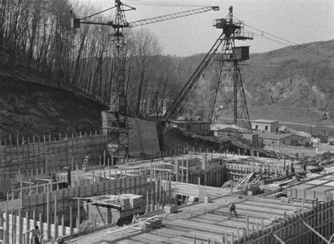 History Újv Řež A S