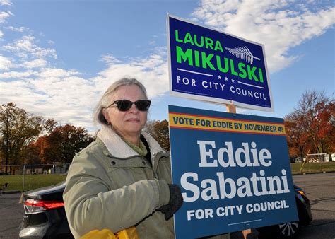 Ferndale Berkley Return Incumbents Welcome Newcomers To City Councils