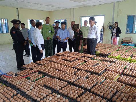 မန္တလေးတိုင်းဒေသကြီး အစိုးရအဖွဲ့ဝန်ကြီးချုပ် ဦးမျိုးအောင်နှင့်အဖွဲ့မ