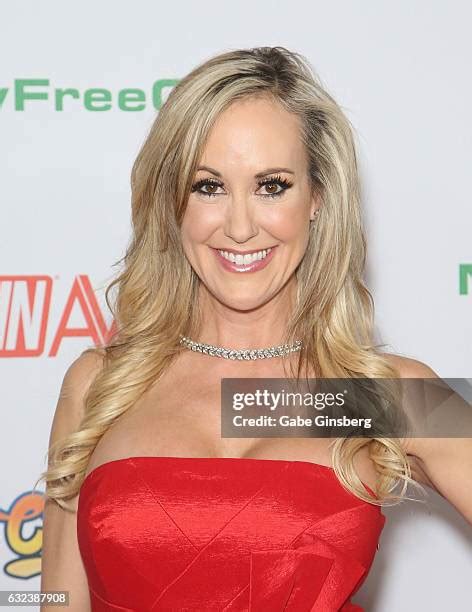 223 Brandi Love Photos Et Images Haute Résolution Getty Images