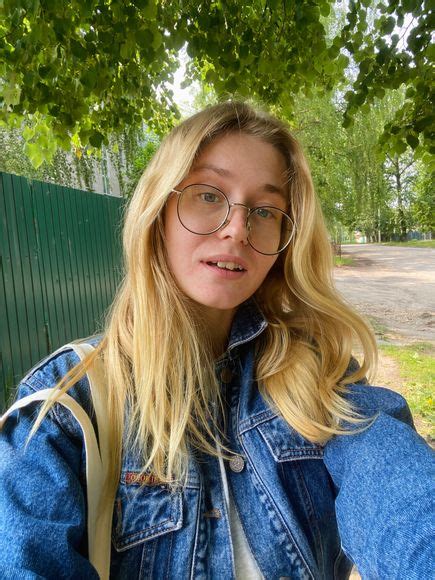 Junie Moon Skype Skyprivate Girl Profile And Live Cam Show Skyprivate