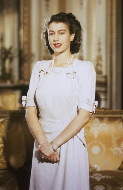 How Elizabeth Ii Became A Queen Why She Almost Missed Out Daily
