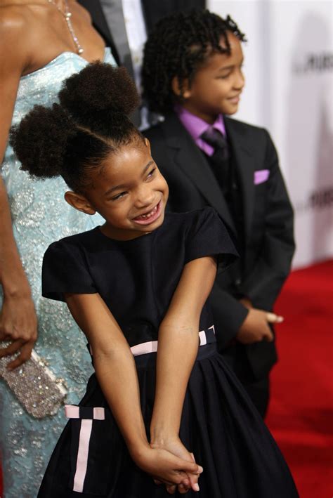 The Beauty Evolution Of Willow Smith From Wills Mini Me To Style Star