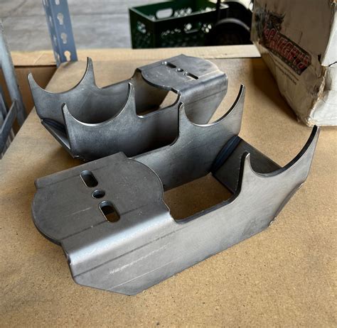 Front Shock Relocator Brackets For Stem Loop Shocks Switch Suspension