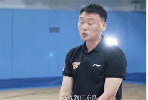 别狂！前有曲绍斌滥用朱正，后有郭士强硬召杨瀚森，好球员请珍惜