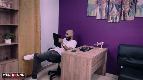 Sofia Larson Works Out Her Issues With Her Shrink Soldier Hugecock