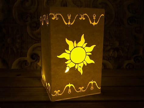 Tangled Lantern Diy