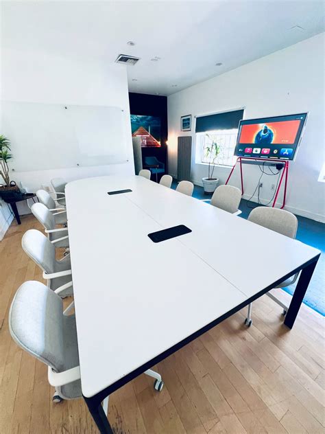 Beach House Cowork New Bright And Breezy Meeting Room By The Beach