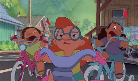 Mertle Edmonds Personnage Lilo And Stitch • Disney • Cinéfilms Planet