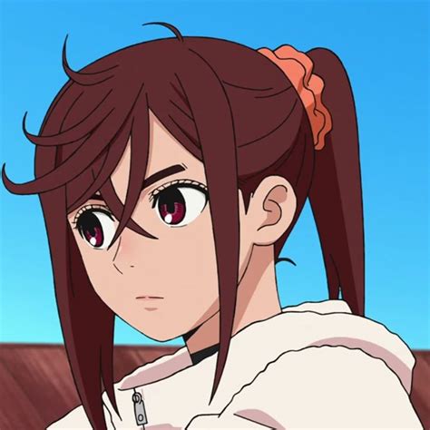 Ayase Momo Nel 2025